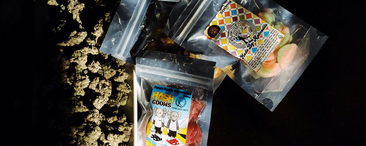 6 Creative Ways to Use Weed Stickers for Cannabis Branding - Marijuana ...